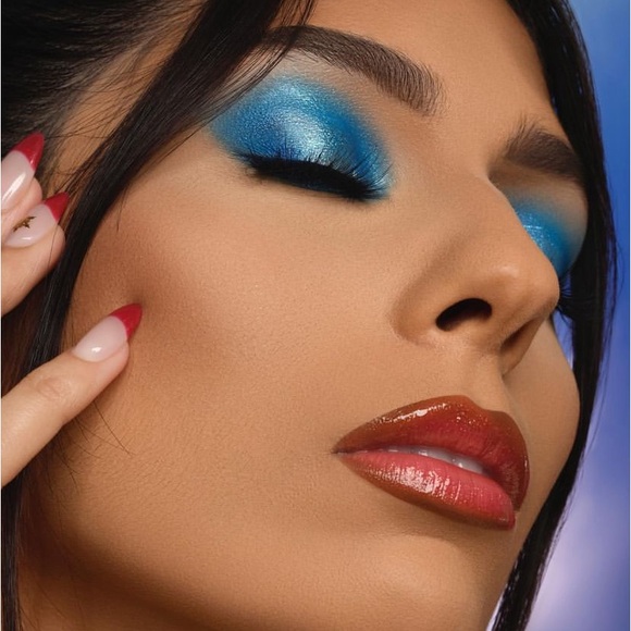 Glamlite | Makeup | Glamlite Icee Blue Raspberry Eyeshadow Palette Bnib ...